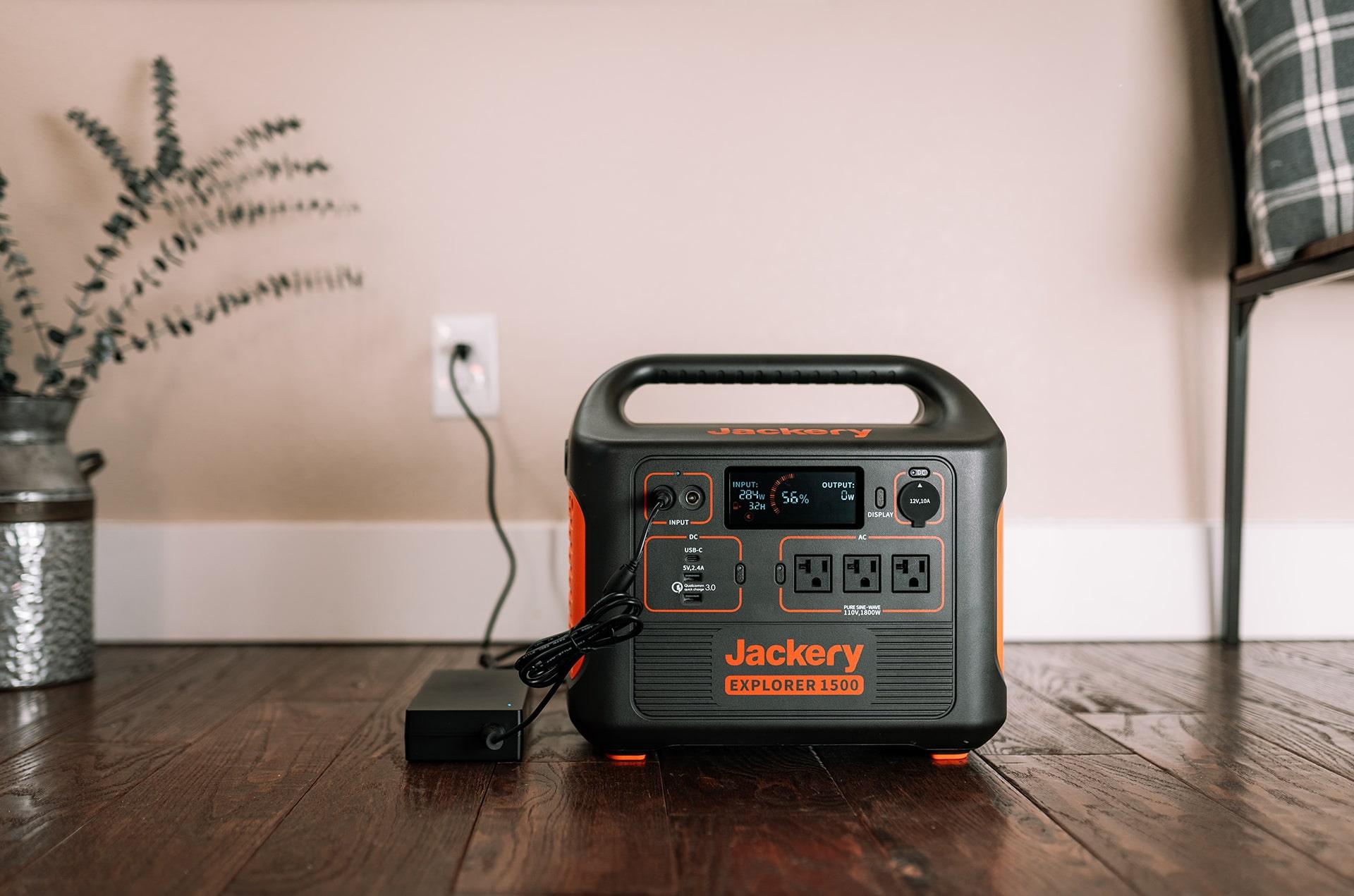 Small Power Station – Power Solar Naija